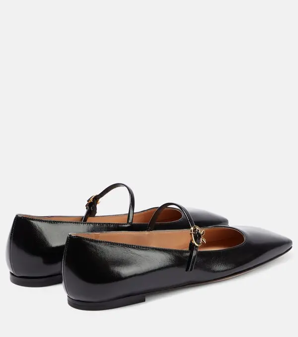 GIANVITO ROSSI Christina Patent Leather Ballerinas - Black