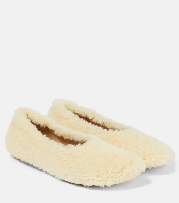 Bottega Veneta Shearling Ballet Flats - Beige