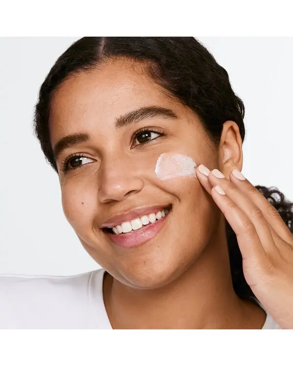 CLINIQUE Exfoliating Scrub - No Color