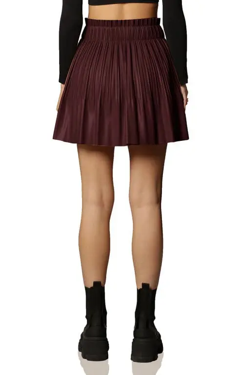 Avec Les Filles Faux-ever Leather™ Pleated A-line Miniskirt - Zinfandel