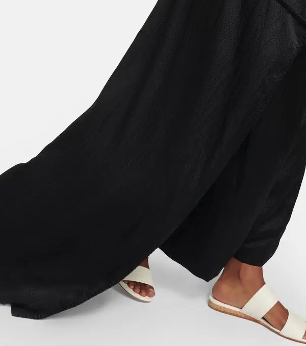 Gabriela Hearst Hunter Caped Gown