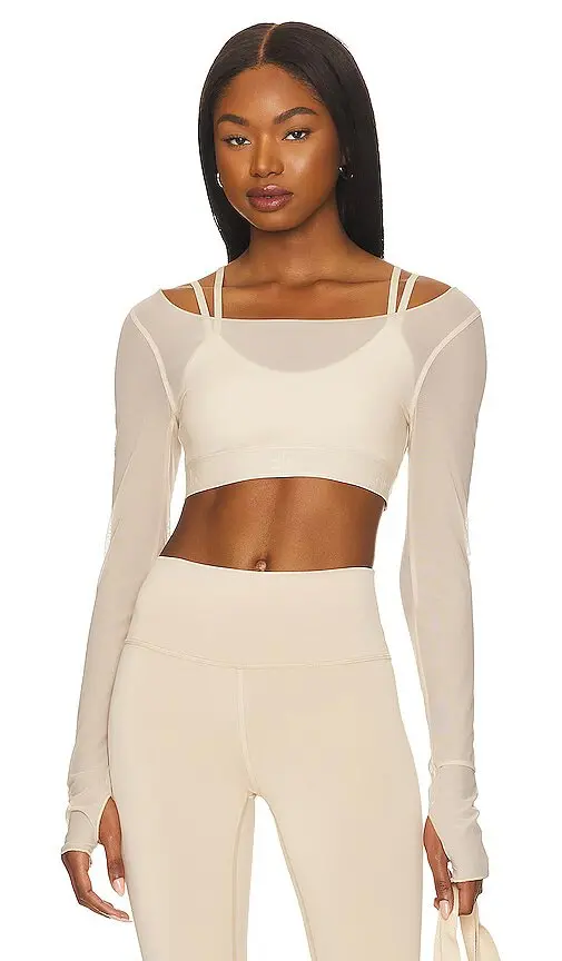 Alo Yoga Airlift Long Sleeve Ballet Dream Bra In Beige - Macadamia