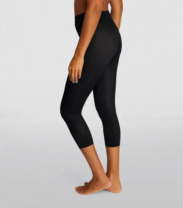 Spanx Shape Invisible Capri Pants Medium Control - Black