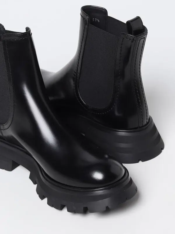 Alexander McQueen Ankle Boots In Brushed Leather
