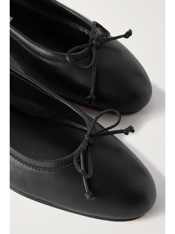 Manolo Blahnik Veralli Leather Ballet Flats - Black