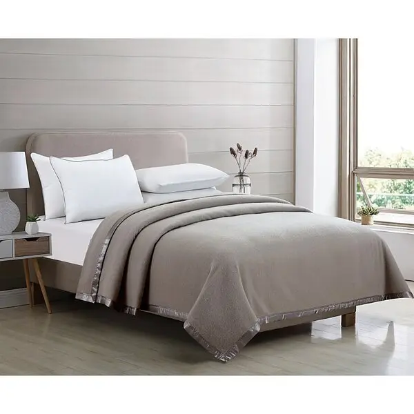 MELANGE COLLECTION Merino Wool Blanket With Satin Edge, Queen - Grey