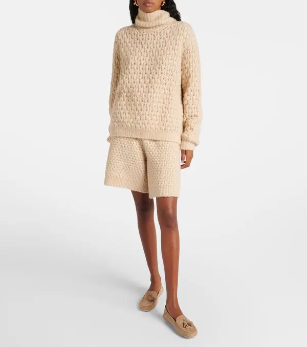 Loro Piana Dot Sole Suede Moccasins - Beige