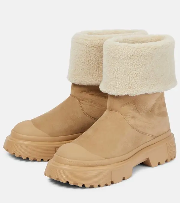 Hogan H619 Suede Ankle Boots - Beige