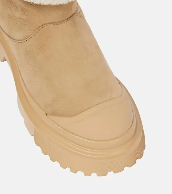 Hogan H619 Suede Ankle Boots - Beige