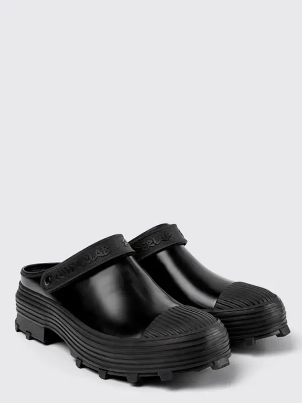 Camper Clogs - Black