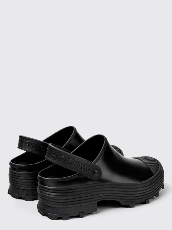 Camper Clogs - Black