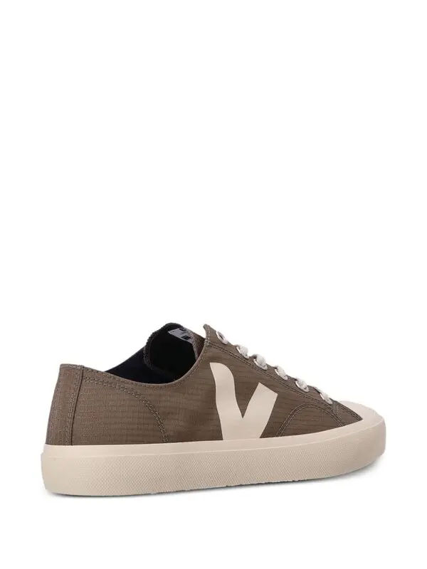 VEJA Wata Ii Low-top Sneakers - Brown
