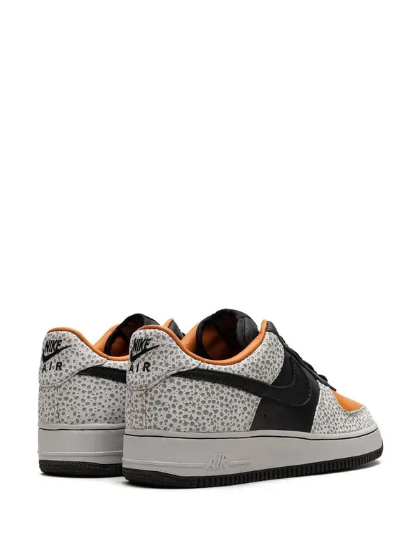 Nike Air Force 1 Low Supreme Sneakers - Grey