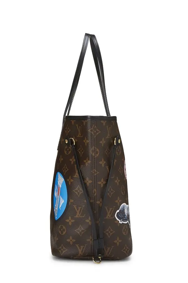 LOUIS VUITTON Monogram World Tour Neverfull - Brown