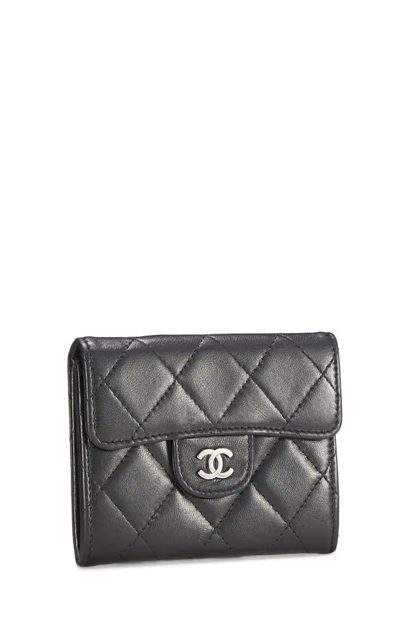Chanel Quilted Lambskin Classic Flap Card Holder