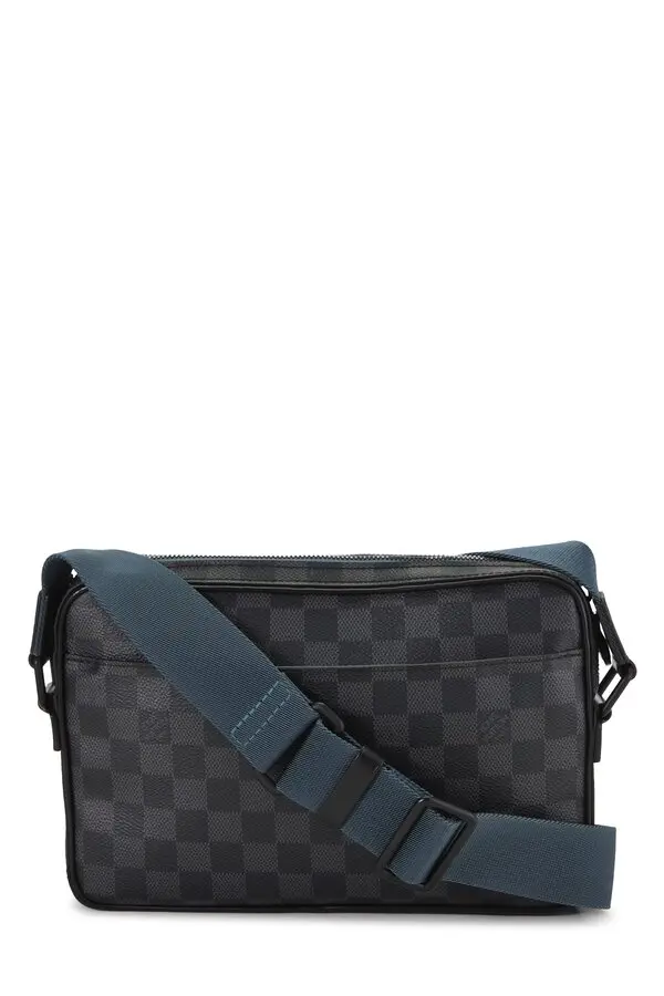 LOUIS VUITTON Damier Graphite Alpha Messenger