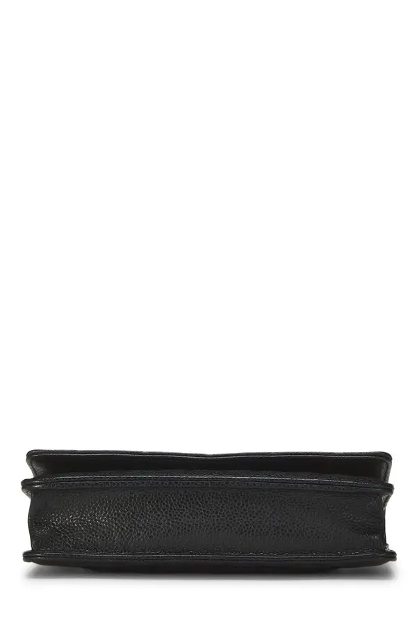 Chanel Quilted Caviar Classic Wallet On Chain - Black