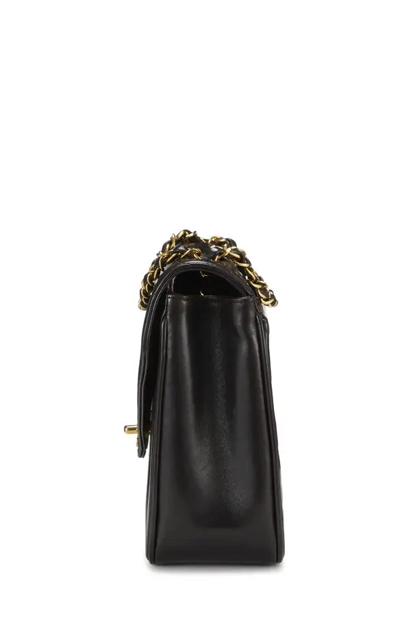 Chanel Lambskin Chevron Envelope Flap Bag - Black