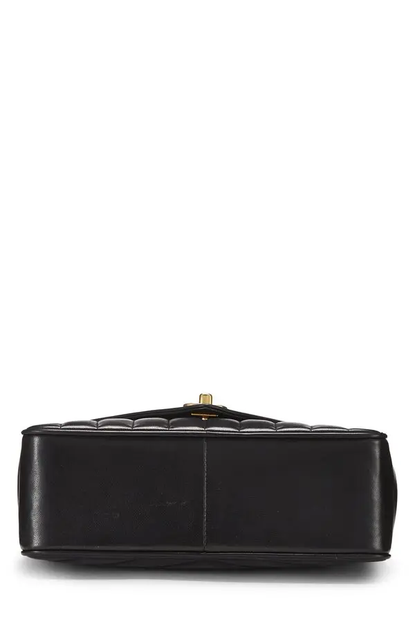 Chanel Lambskin Chevron Envelope Flap Bag - Black