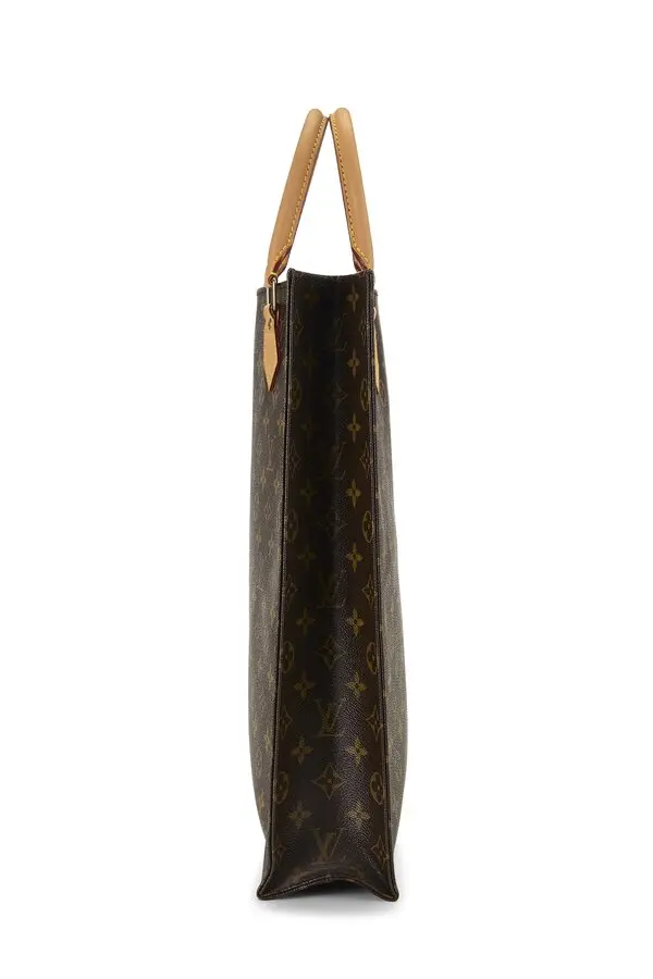 LOUIS VUITTON Monogram Canvas Sac Plat - Brown