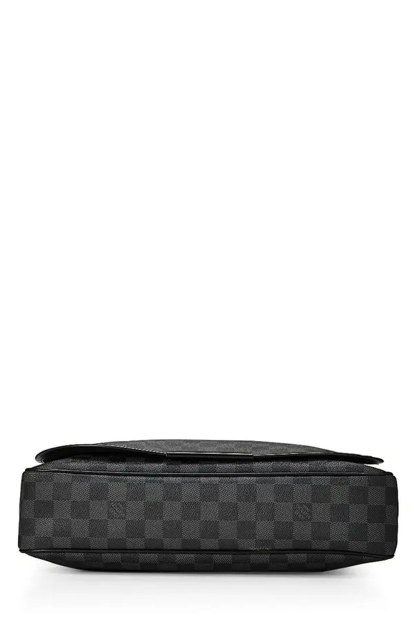 LOUIS VUITTON Damier Graphite Daniel