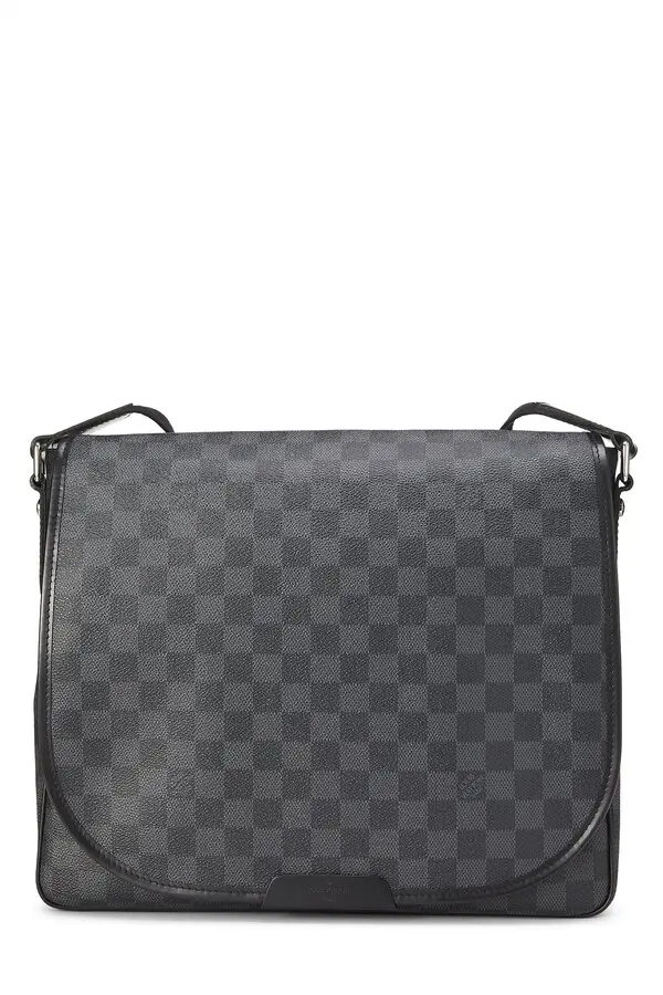LOUIS VUITTON Damier Graphite Daniel - Grey