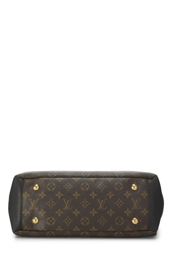 LOUIS VUITTON Monogram Canvas Pallas Nm - Black