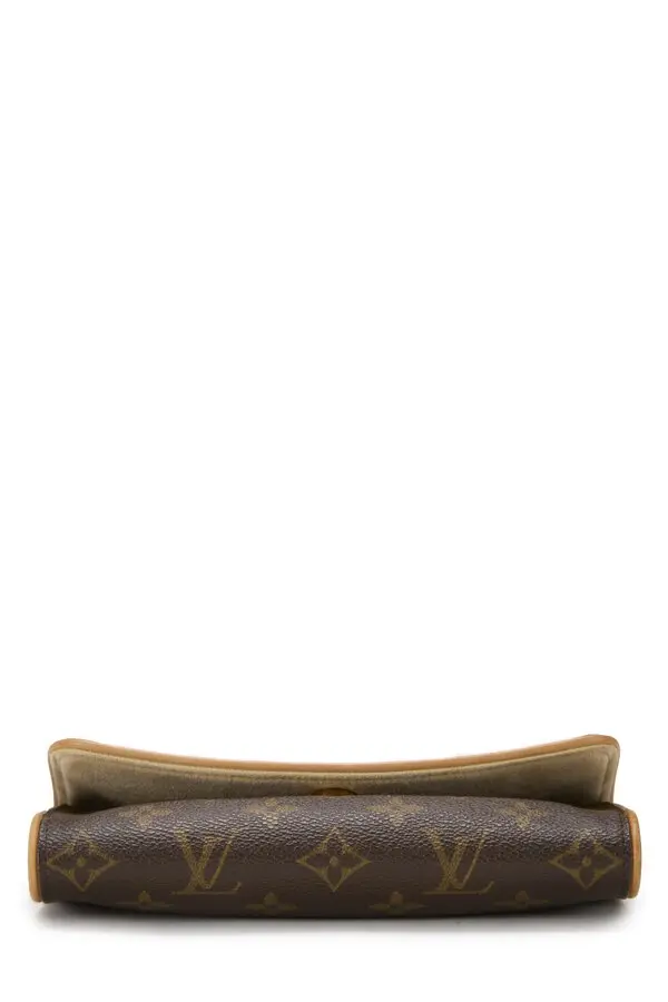 LOUIS VUITTON Monogram Canvas Pochette Twin Bag