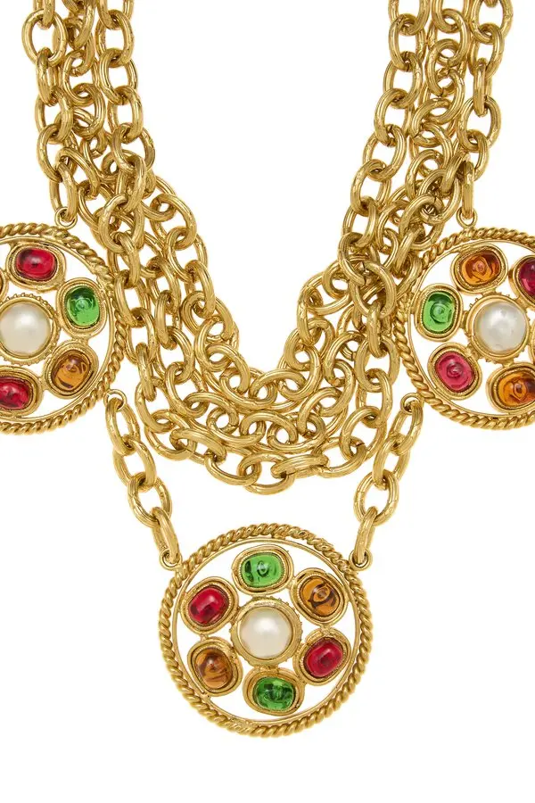 Chanel Gripoix Pendant Necklace