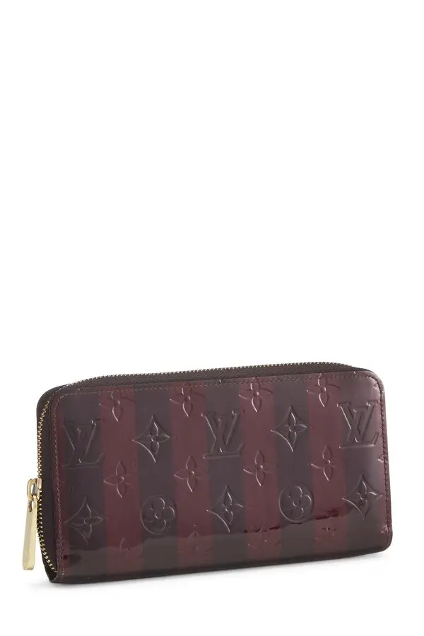 LOUIS VUITTON Amarante Rayures Monogram Vernis Zippy