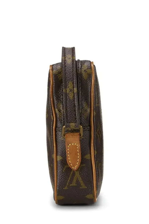 LOUIS VUITTON Monogram Canvas Danube