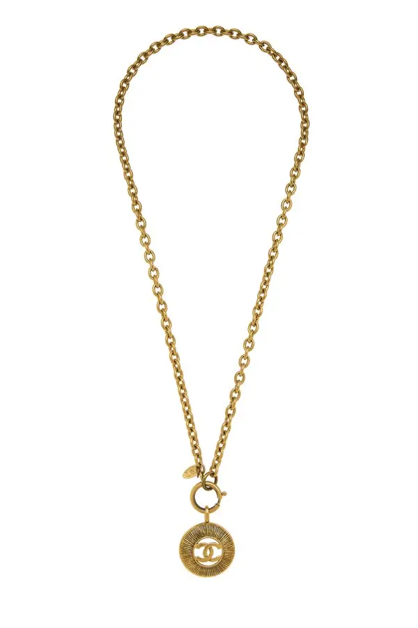 Chanel Cc Sunburst Necklace - Gold