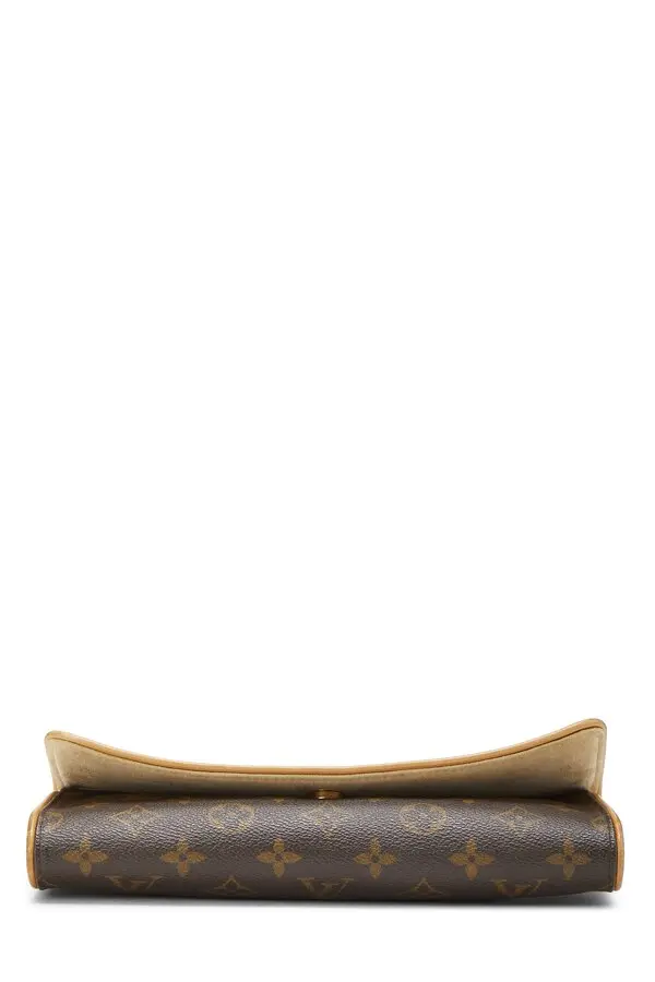 LOUIS VUITTON Monogram Canvas Pochette Twin