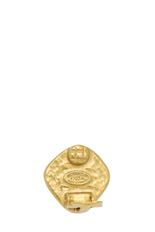 Chanel Cc Logo Diamond Earrings