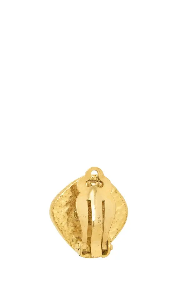 Chanel Cc Logo Diamond Earrings