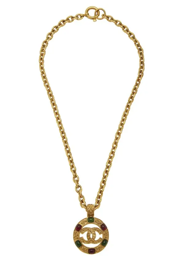 Chanel Gripoix Filigree Pendant Necklace - Gold