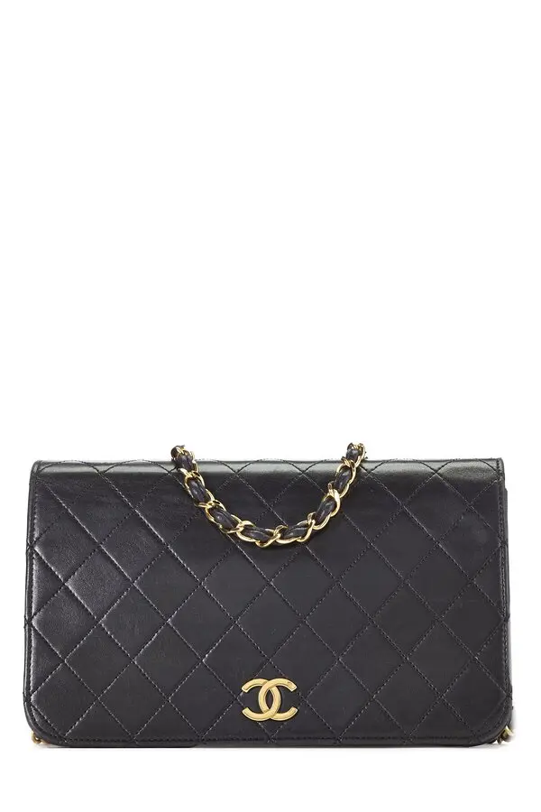Chanel Quilted Lambskin Flap Bag - Black