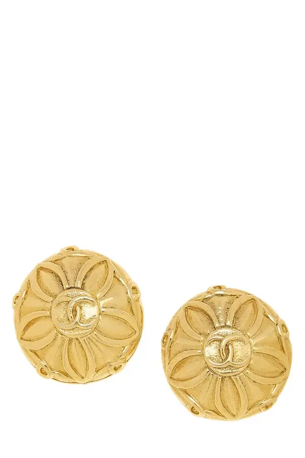 Chanel Cc Button Earrings - Gold