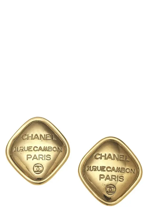 Chanel Rue Cambon Engraved Clip-on Earrings - Gold