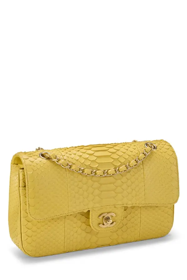 Chanel Classic Double Flap Medium - Yellow