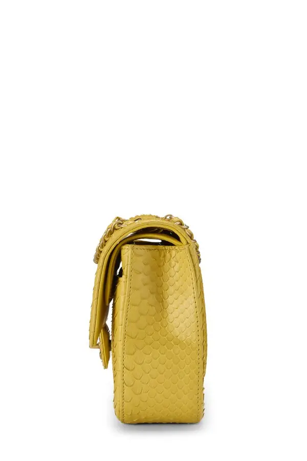 Chanel Classic Double Flap Medium - Yellow