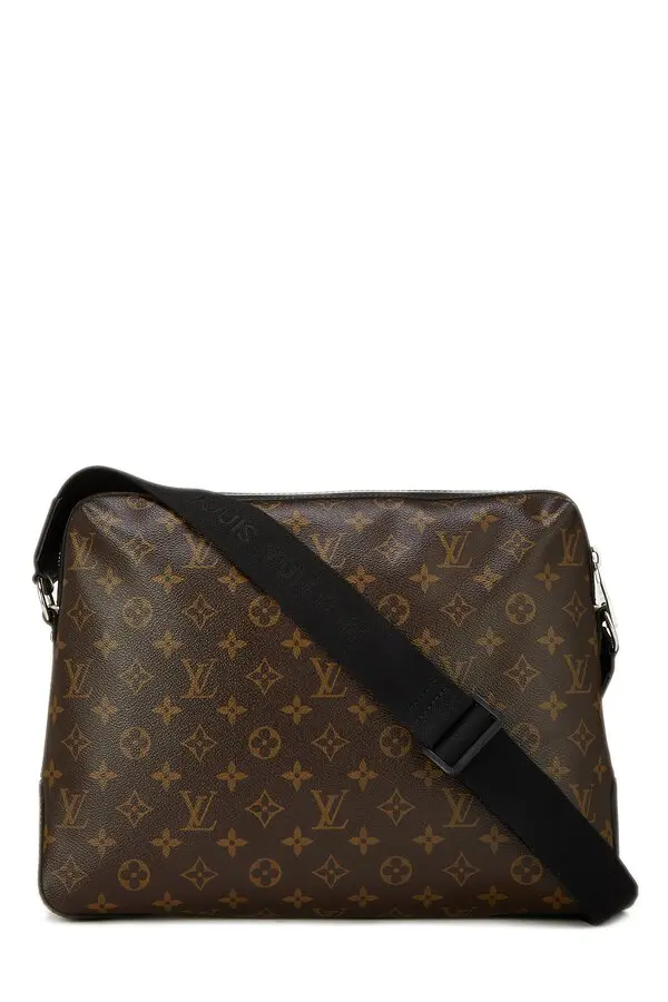 LOUIS VUITTON Monogram Macassar Torres