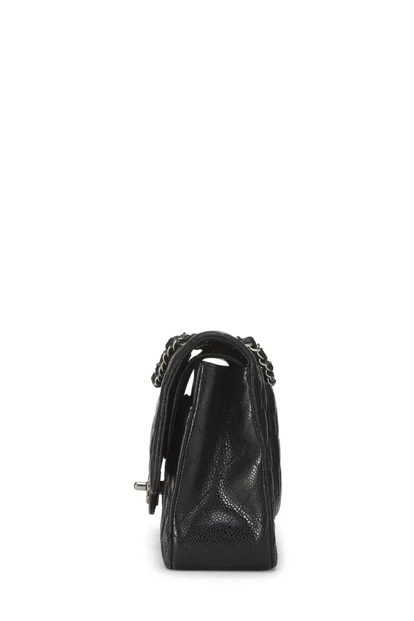 Chanel Quilted Caviar Classic Double Flap Medium - Black