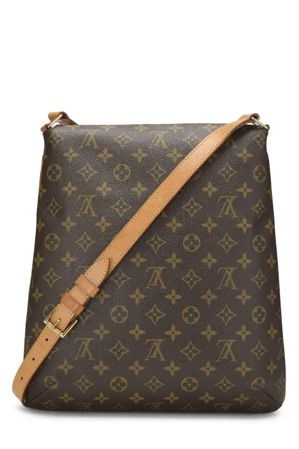 LOUIS VUITTON Monogram Canvas Musette