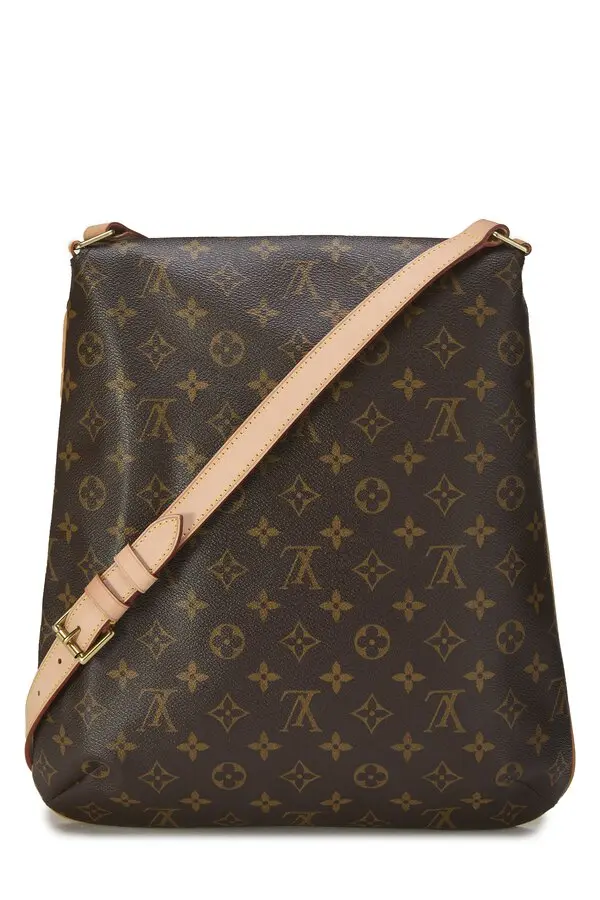 LOUIS VUITTON Monogram Canvas Musette