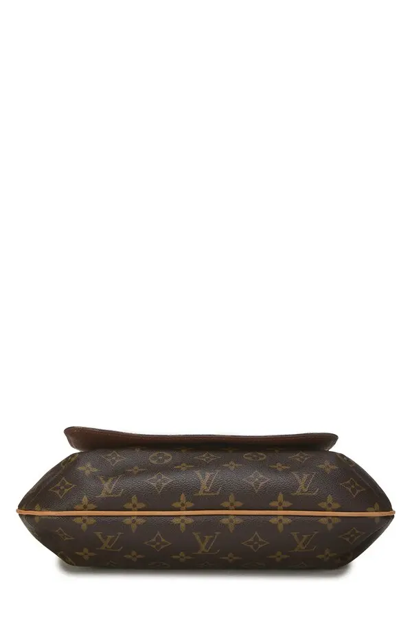LOUIS VUITTON Monogram Canvas Musette