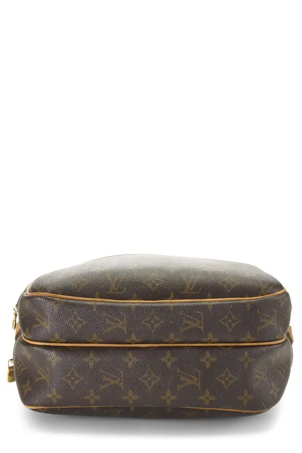 LOUIS VUITTON Monogram Reporter