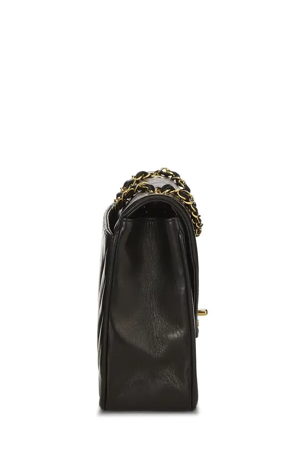Chanel Chevron Lambskin Envelope Flap Bag - Black