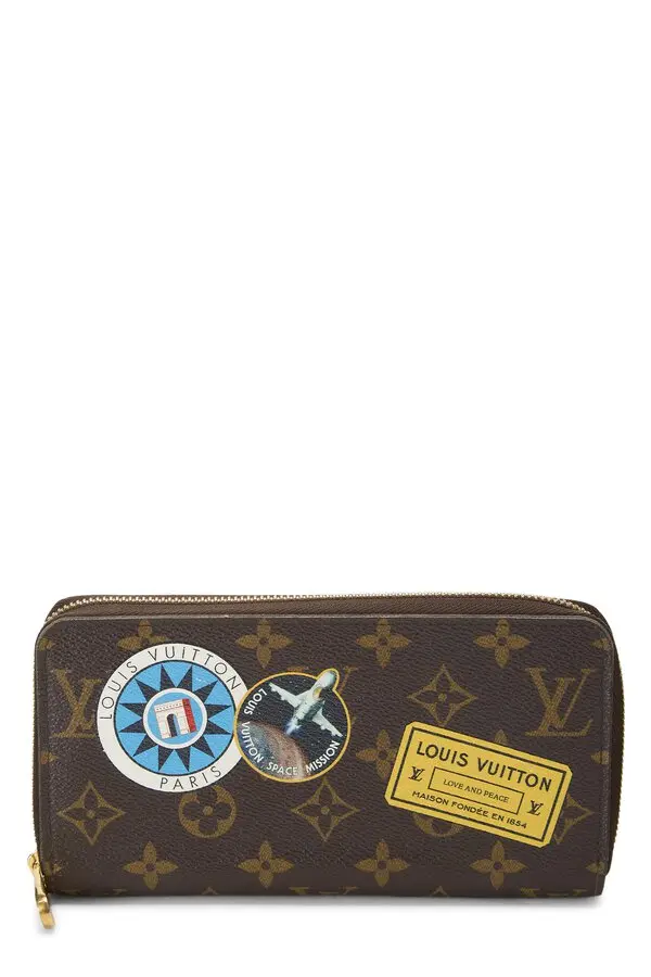 LOUIS VUITTON Monogram Canvas World Tour Zippy Continental - Brown