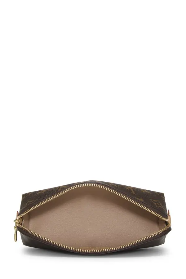 LOUIS VUITTON Monogram Canvas Pochette Cosmétique